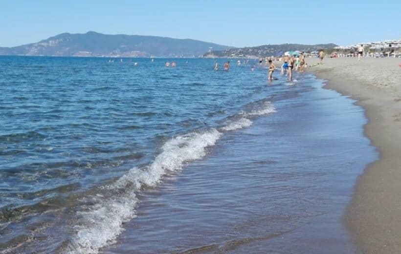 Capalbio: mare, collina e bellezze artistiche - Terredimare.it il sito ...